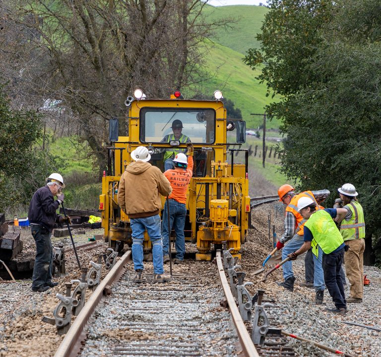 Construction | Niles Canyon Railway